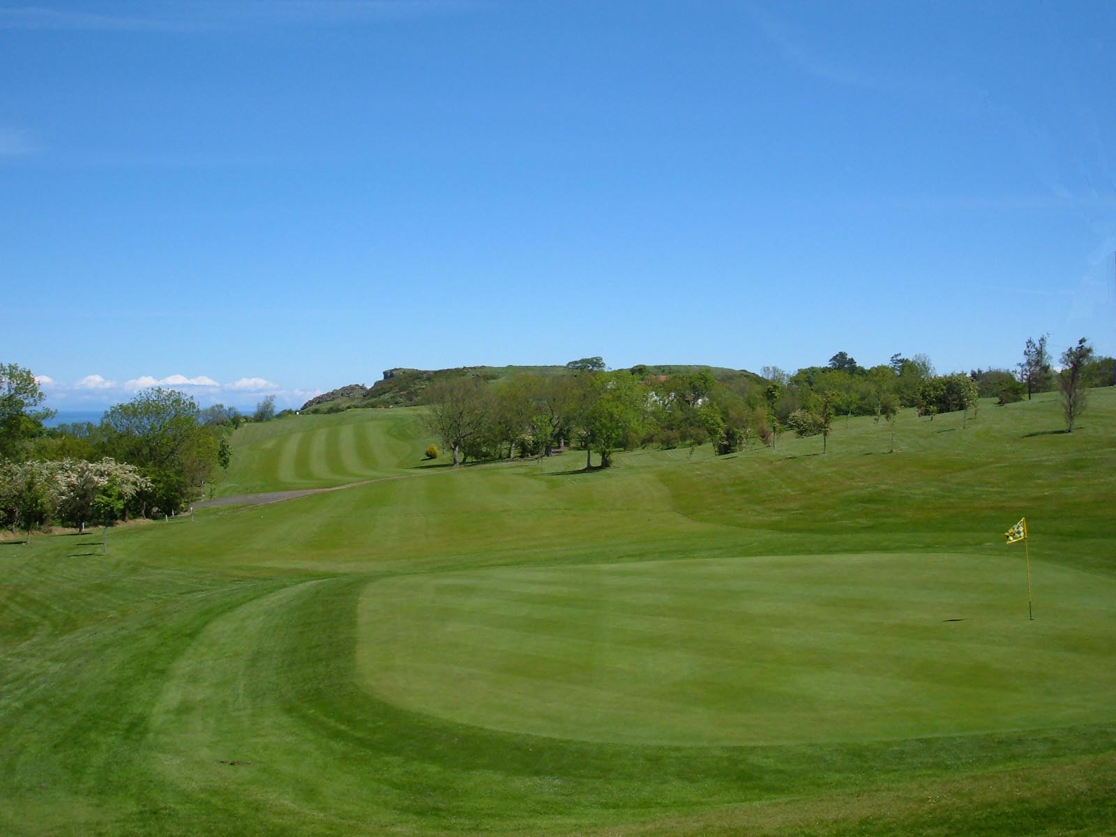 Open Golf Competitions at Cairndhu Golf Club